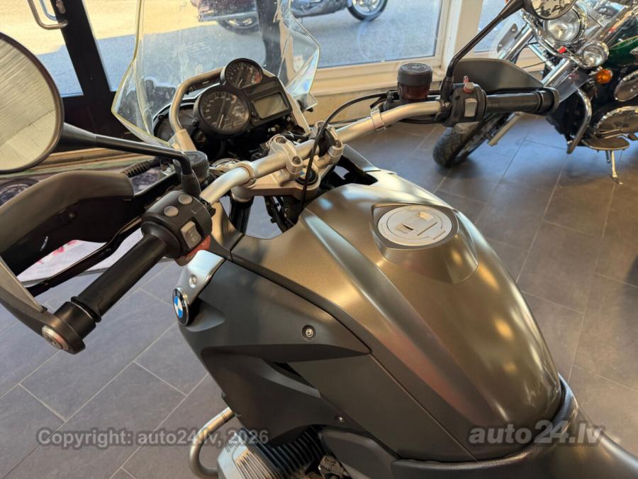 Pelēks BMW R 1200GS 2011 Tallina, ar dzinēja tilpumu 1.17 L un nobraukumu 131 tūkst. km par 5390 €, foto 16 vietnē AUTOMOTO.COM.LV