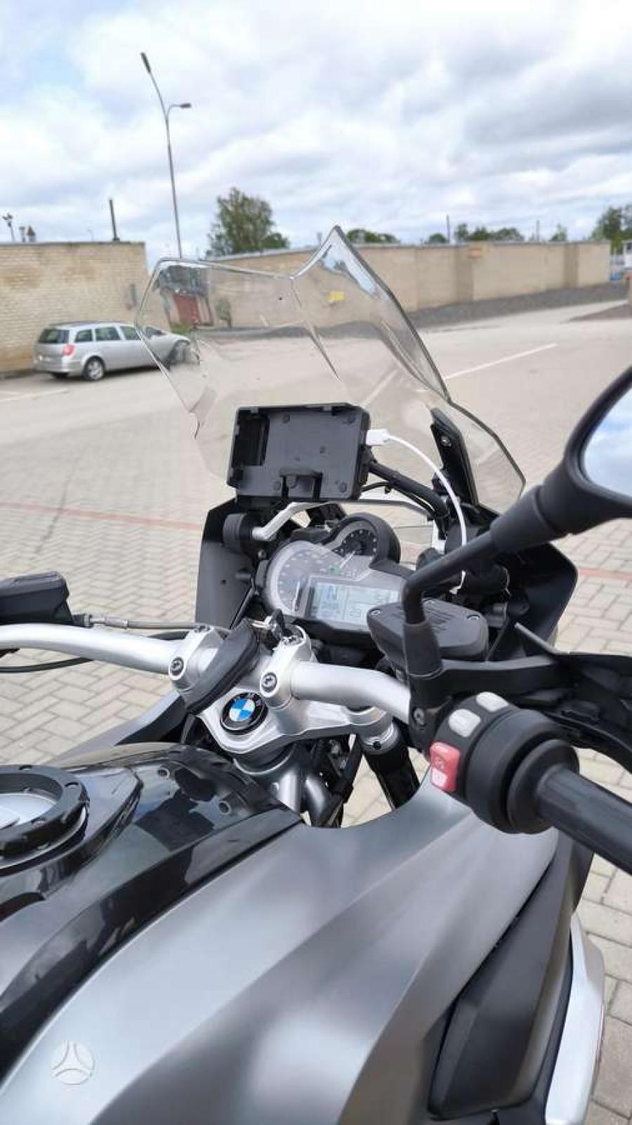 Grey BMW R 1200GS 2011 in Marijampole, with an engine capacity of 0.00 L and mileage of 76 thousand km for 7600 €, photo 10 on AUTOMOTO.COM.LV