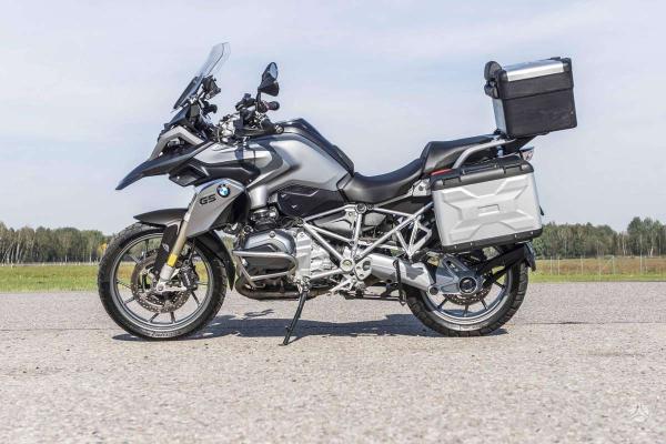 Pelēks BMW R 1200GS 2013 Kauņa, ar dzinēja tilpumu 1.20 L un nobraukumu 65 tūkst. km par 9200 €, foto 1 vietnē AUTOMOTO.COM.LV