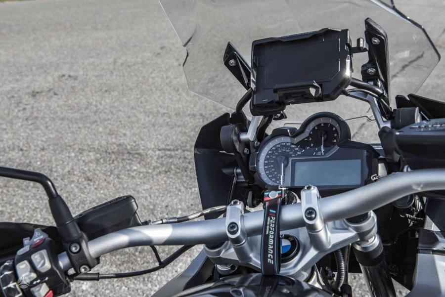 Pelēks BMW R 1200GS 2013 Kauņa, ar dzinēja tilpumu 1.20 L un nobraukumu 65 tūkst. km par 9200 €, foto 9 vietnē AUTOMOTO.COM.LV