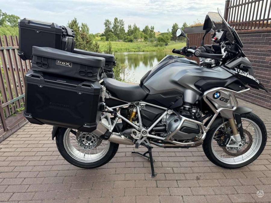 Pelēks BMW R 1200GS 2013 Viļņa, ar dzinēja tilpumu 1.17 L un nobraukumu 61 tūkst. km par 10000 €, foto 12 vietnē AUTOMOTO.COM.LV
