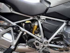 Pelēks BMW R 1200GS 2013 Viļņa, ar dzinēja tilpumu 1.17 L un nobraukumu 61 tūkst. km par 10000 €, foto 14 vietnē AUTOMOTO.COM.LV