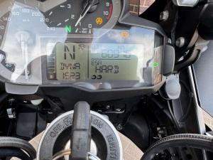 Pelēks BMW R 1200GS 2013 Viļņa, ar dzinēja tilpumu 1.17 L un nobraukumu 61 tūkst. km par 10000 €, foto 24 vietnē AUTOMOTO.COM.LV