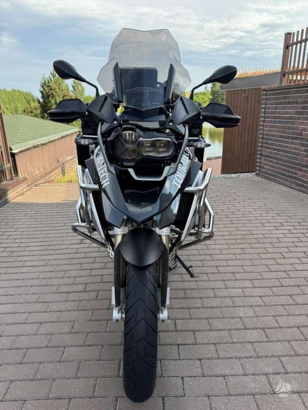 Grey BMW R 1200GS 2013 in Vilnius, with an engine capacity of 1.17 L and mileage of 61 thousand km for 10000 €, photo 5 on AUTOMOTO.COM.LV