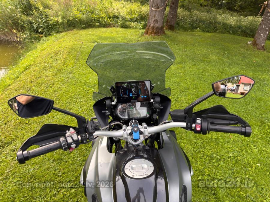Grey BMW R 1200GS 2014 in Tallinn, with an engine capacity of 1.17 L and mileage of 46 thousand km for 10500 €, photo 16 on AUTOMOTO.COM.LV