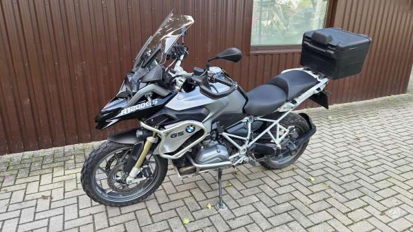 BMW R 1200GS 2016 in Kaunas on AUTOMOTO.COM.LV Grey BMW R 1200GS 2016 in Kaunas, with an engine capacity of 1.20 L and mileage of 77 thousand km for 8250 €, photo 10 on AUTOMOTO.COM.LV