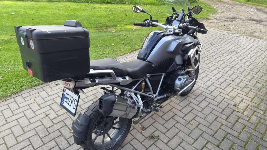 Grey BMW R 1200GS 2016 in Kaunas, with an engine capacity of 1.20 L and mileage of 77 thousand km for 8250 €, photo 11 on AUTOMOTO.COM.LV