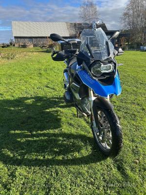 Grey BMW R 1200GS 2018 in Tallinn, with an engine capacity of 1.20 L and mileage of 36 thousand km for 11900 €, photo 6 on AUTOMOTO.COM.LV