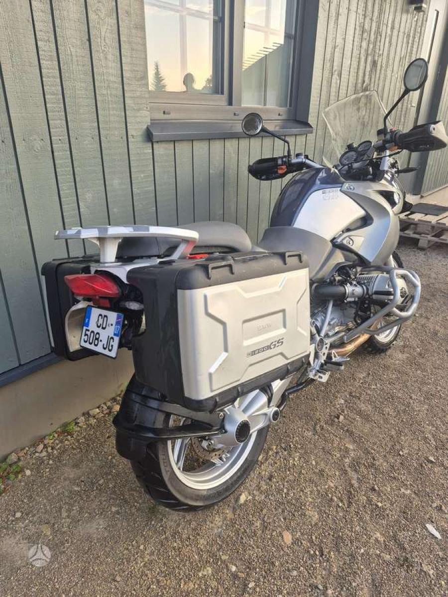 BMW R 1200GS 2004 Šauļi, ar dzinēja tilpumu 1.17 L un nobraukumu 59 tūkst. km par 3999 €, foto 6 vietnē AUTOMOTO.COM.LV