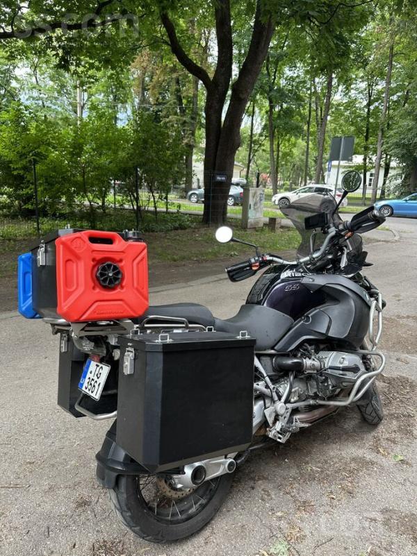 BMW R 1200GS 2004 Rīga, ar dzinēja tilpumu 1.20 L un nobraukumu 0 tūkst. km par 4900 €, foto 4 vietnē AUTOMOTO.COM.LV