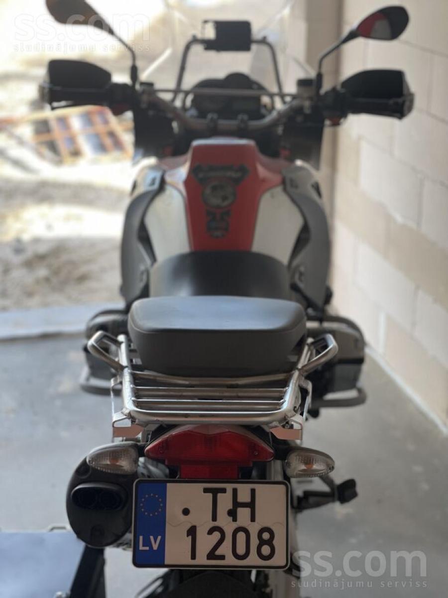 BMW R 1200GS 2005 in Riga, with an engine capacity of 1.20 L and mileage of 0 thousand km for 4800 €, photo 6 on AUTOMOTO.COM.LV