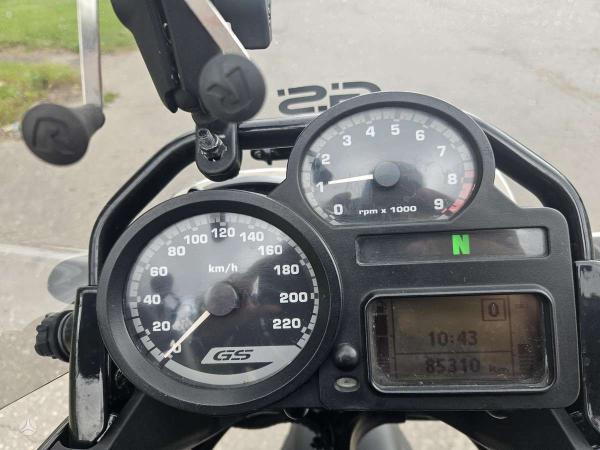 BMW R 1200GS 2005 in Panevezys, with an engine capacity of 1.20 L and mileage of 85 thousand km for 4600 €, photo 4 on AUTOMOTO.COM.LV