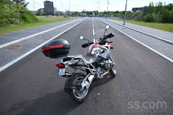 BMW R 1200GS 2006 in Riga, with an engine capacity of 1.20 L and mileage of 0 thousand km for 4500 €, photo 4 on AUTOMOTO.COM.LV