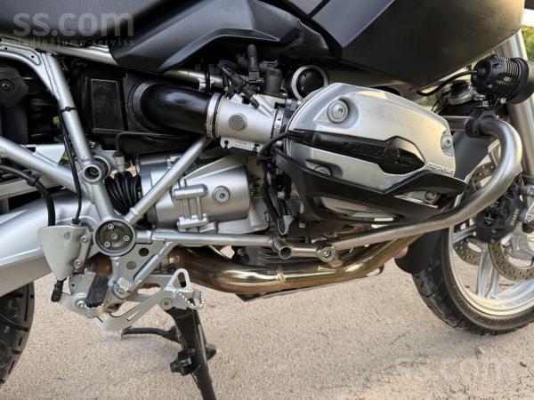 BMW R 1200GS 2007 in Jelgava, with an engine capacity of 1.20 L and mileage of 0 thousand km for 5500 €, photo 6 on AUTOMOTO.COM.LV
