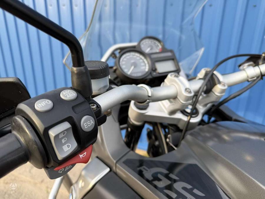BMW R 1200GS 2008 in Ukmerge, with an engine capacity of 0.00 L and mileage of 60 thousand km for 5100 €, photo 8 on AUTOMOTO.COM.LV