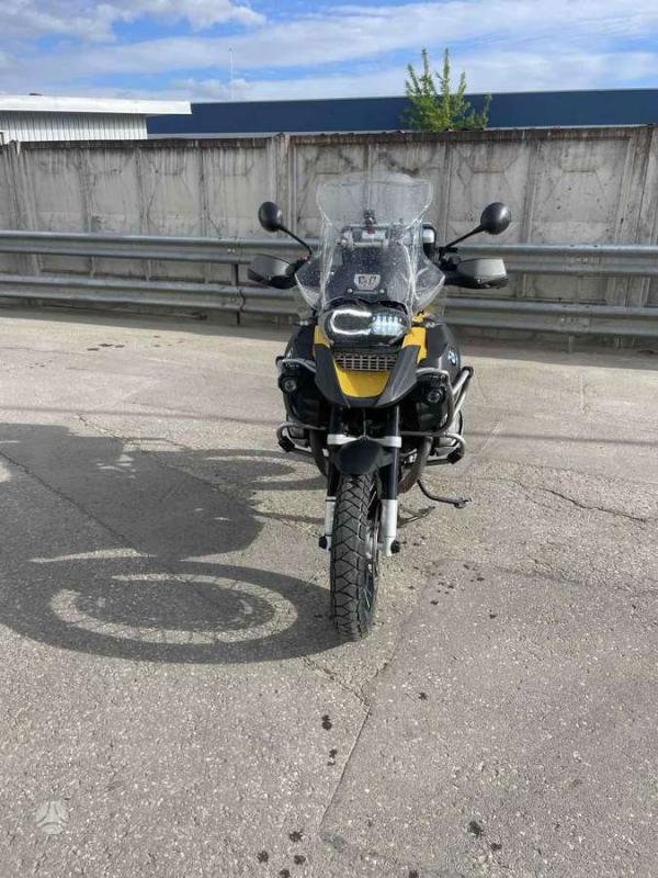 BMW R 1200GS 2010 in Vilnius, with an engine capacity of 1.17 L and mileage of 61 thousand km for 6450 €, photo 2 on AUTOMOTO.COM.LV