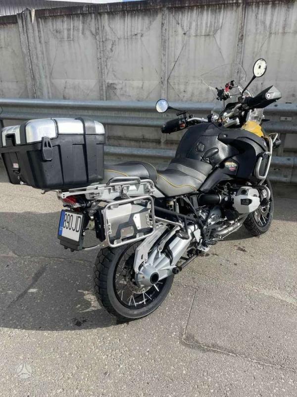 BMW R 1200GS 2010 in Vilnius, with an engine capacity of 1.17 L and mileage of 61 thousand km for 6450 €, photo 3 on AUTOMOTO.COM.LV