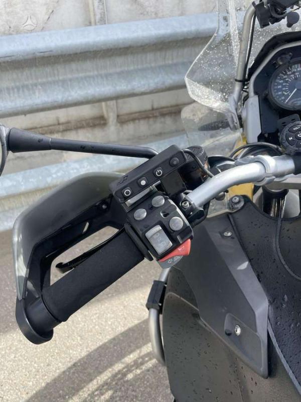 BMW R 1200GS 2010 in Vilnius, with an engine capacity of 1.17 L and mileage of 61 thousand km for 6450 €, photo 6 on AUTOMOTO.COM.LV