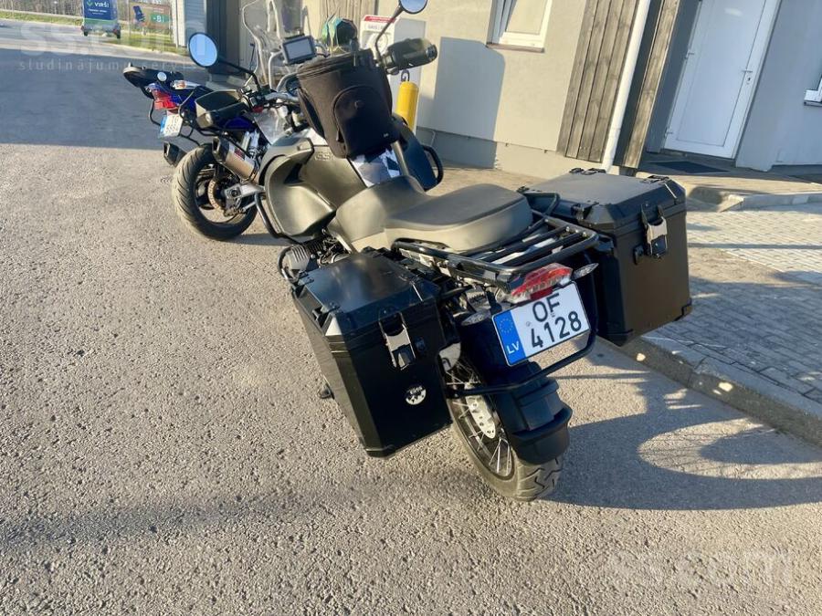 BMW R 1200GS 2011 Daugavpils, ar dzinēja tilpumu 1.20 L un nobraukumu 0 tūkst. km par 6900 €, foto 5 vietnē AUTOMOTO.COM.LV
