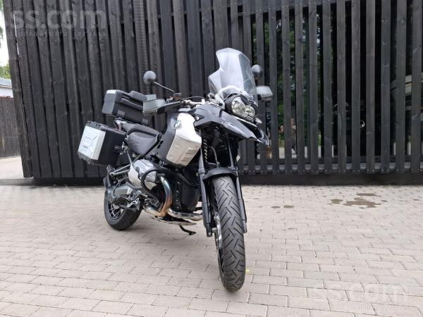 BMW R 1200GS 2011 in Riga, with an engine capacity of 1.20 L and mileage of 0 thousand km for 7400 €, photo 3 on AUTOMOTO.COM.LV