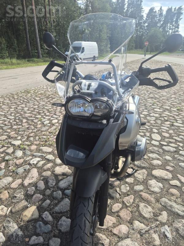 BMW R 1200GS 2011 in Riga, with an engine capacity of 1.20 L and mileage of 0 thousand km for 6300 €, photo 3 on AUTOMOTO.COM.LV
