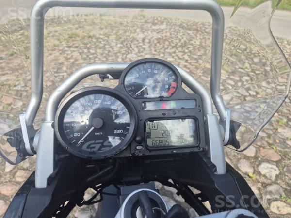 BMW R 1200GS 2011 in Riga, with an engine capacity of 1.20 L and mileage of 0 thousand km for 6300 €, photo 8 on AUTOMOTO.COM.LV