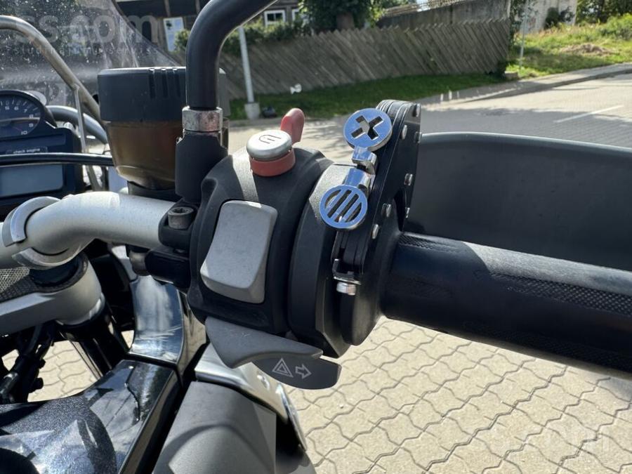 BMW R 1200GS 2012 Liepāja, ar dzinēja tilpumu 1.20 L un nobraukumu 0 tūkst. km par 7200 €, foto 9 vietnē AUTOMOTO.COM.LV