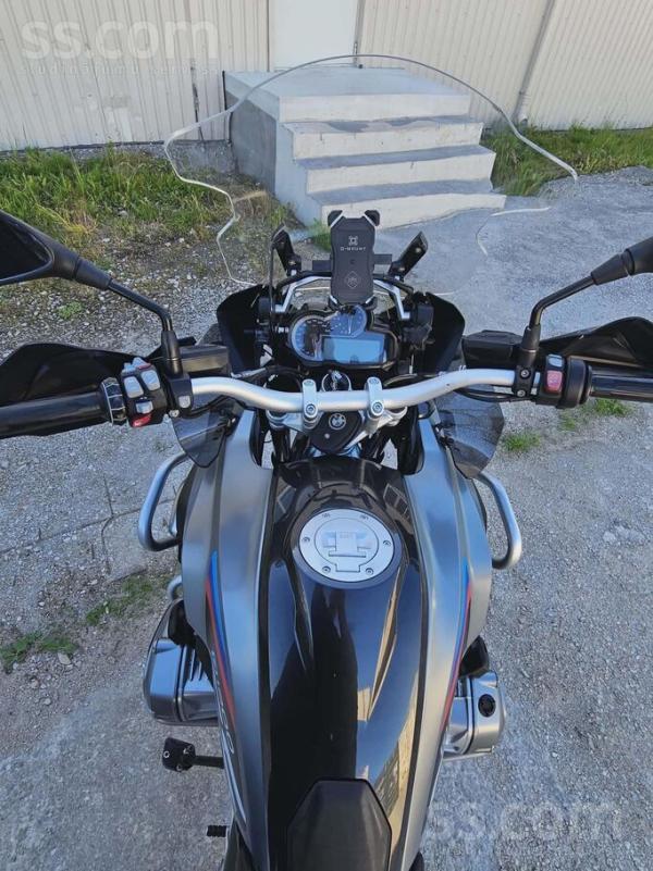 BMW R 1200GS 2013 in Riga, with an engine capacity of 1.20 L and mileage of 0 thousand km for 8500 €, photo 10 on AUTOMOTO.COM.LV