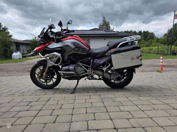 BMW R 1200GS 2013 in Vilnius, with an engine capacity of 0.00 L and mileage of 105 thousand km for 6500 €, photo 3 on AUTOMOTO.COM.LV