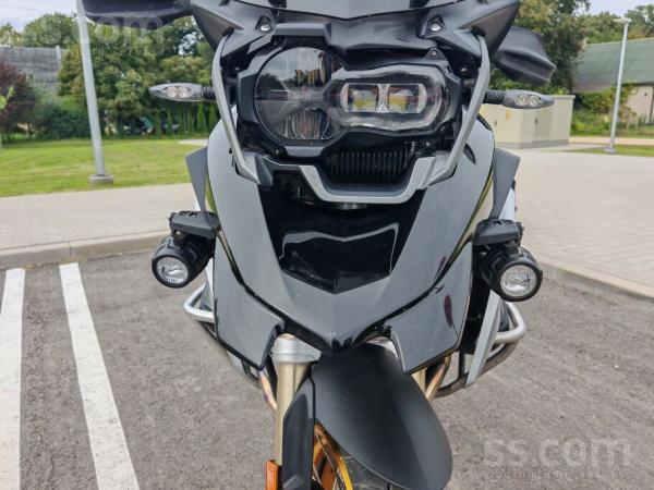 BMW R 1200GS 2014 Ogre, ar dzinēja tilpumu 1.20 L un nobraukumu 0 tūkst. km par 9500 €, foto 9 vietnē AUTOMOTO.COM.LV