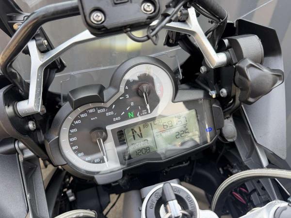 BMW R 1200GS 2015 in Kaunas, with an engine capacity of 1.20 L and mileage of 69 thousand km for 6999 €, photo 7 on AUTOMOTO.COM.LV