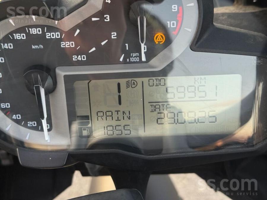 BMW R 1200GS 2016 in Riga, with an engine capacity of 1.20 L and mileage of 0 thousand km for 9900 €, photo 7 on AUTOMOTO.COM.LV