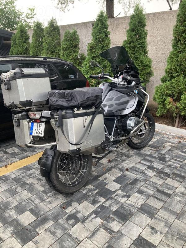 BMW R 1200GS 2017 in Riga, with an engine capacity of 1.20 L and mileage of 0 thousand km for 11800 €, photo 4 on AUTOMOTO.COM.LV