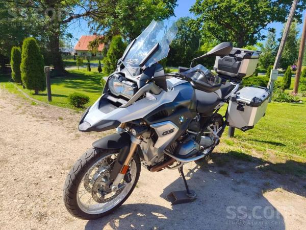 BMW R 1200GS 2017 in Jelgava, with an engine capacity of 1.17 L and mileage of 0 thousand km for 9200 €, photo 5 on AUTOMOTO.COM.LV
