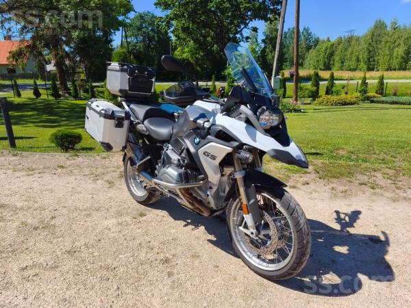 BMW R 1200GS 2017 in Jelgava, with an engine capacity of 1.17 L and mileage of 0 thousand km for 9200 €, photo 6 on AUTOMOTO.COM.LV