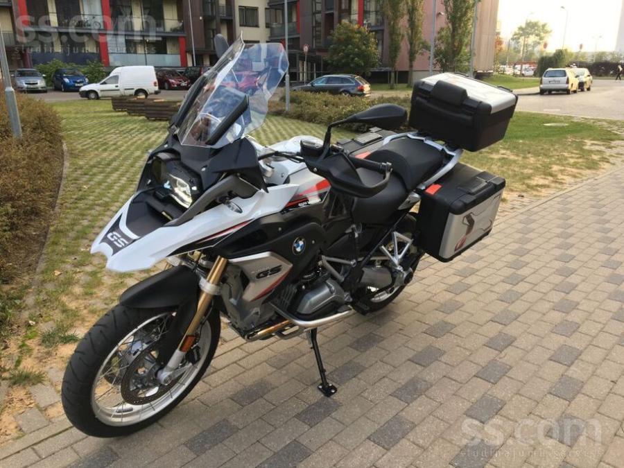 BMW R 1200GS 2018 in Riga, with an engine capacity of 1.20 L and mileage of 0 thousand km for 12500 €, photo 2 on AUTOMOTO.COM.LV