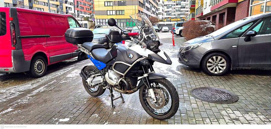 White BMW R 1200GS 2006 in Vilnius, with an engine capacity of 1.20 L and mileage of 109 thousand km for 5600 €, photo 2 on AUTOMOTO.COM.LV
