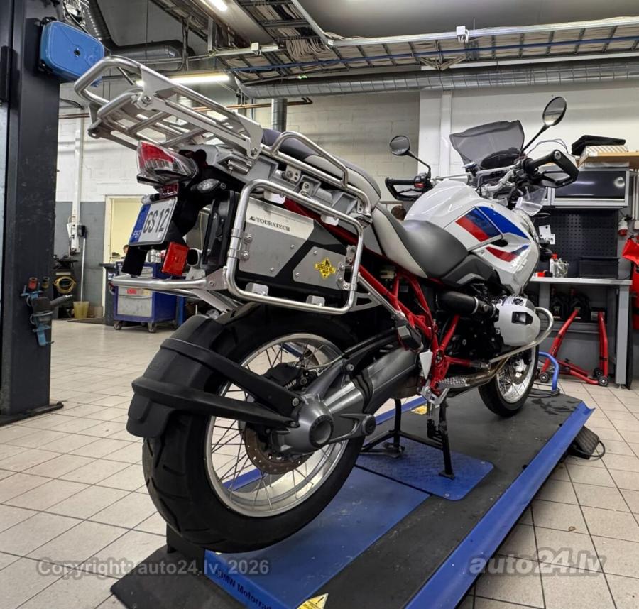 Balts BMW R 1200GS 2012 Tallina, ar dzinēja tilpumu 1.17 L un nobraukumu 57 tūkst. km par 9900 €, foto 4 vietnē AUTOMOTO.COM.LV