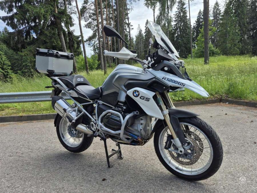 Белый БМВ R 1200GS 2013 в Аникщяй, объемом двигателя 1.20 л и пробегом 59 тыс. км за 7300 €, фото 1 на AUTOMOTO.COM.LV
