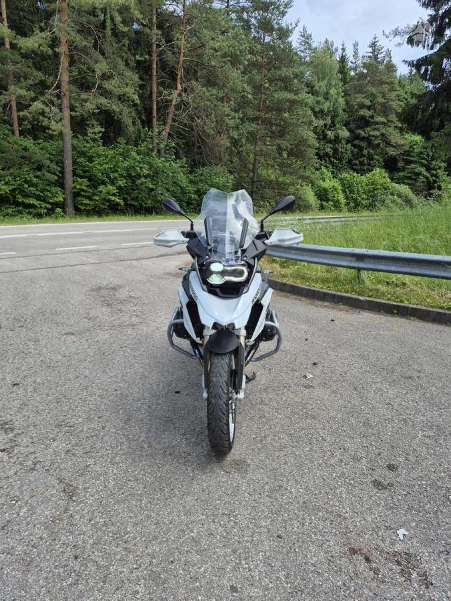 Белый БМВ R 1200GS 2013 в Аникщяй, объемом двигателя 1.20 л и пробегом 59 тыс. км за 7300 €, фото 4 на AUTOMOTO.COM.LV