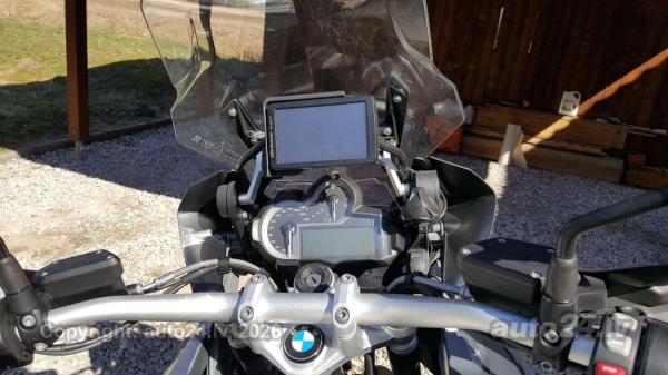 Белый БМВ R 1200GS 2016 в Таллин, объемом двигателя 1.17 л и пробегом 42 тыс. км за 11900 €, фото 4 на AUTOMOTO.COM.LV