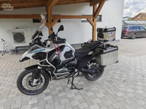 White BMW R 1200GS 2016 in Vilnius, with an engine capacity of 1.20 L and mileage of 59 thousand km for 10000 €, photo 3 on AUTOMOTO.COM.LV