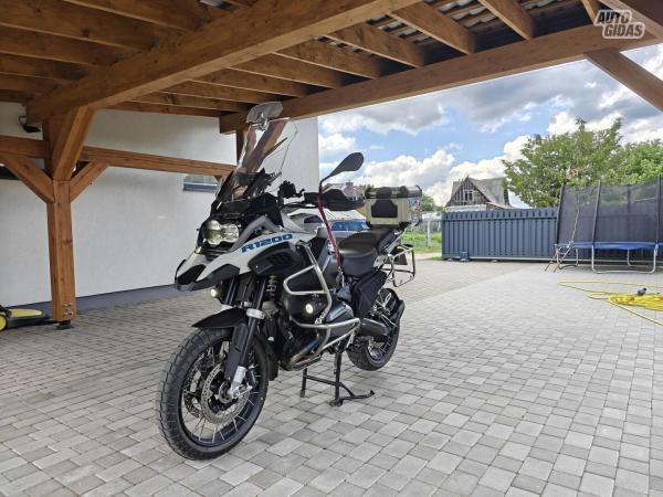 Белый БМВ R 1200GS 2016 в Вильнюс, объемом двигателя 1.20 л и пробегом 59 тыс. км за 10000 €, фото 7 на AUTOMOTO.COM.LV