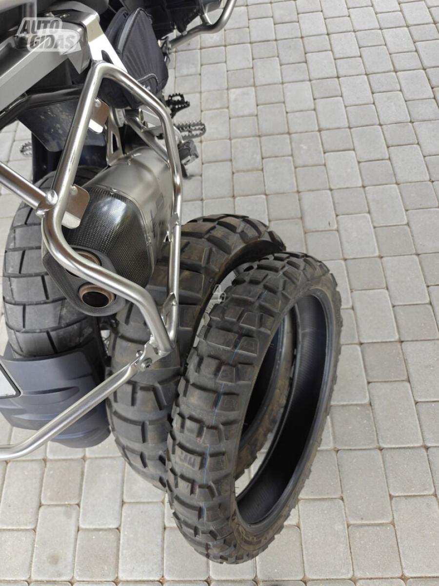 White BMW R 1200GS 2016 in Vilnius, with an engine capacity of 1.20 L and mileage of 59 thousand km for 10000 €, photo 12 on AUTOMOTO.COM.LV
