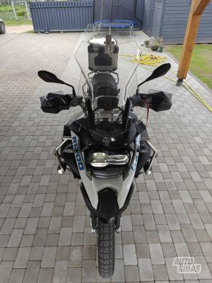 White BMW R 1200GS 2016 in Vilnius, with an engine capacity of 1.20 L and mileage of 59 thousand km for 10000 €, photo 21 on AUTOMOTO.COM.LV