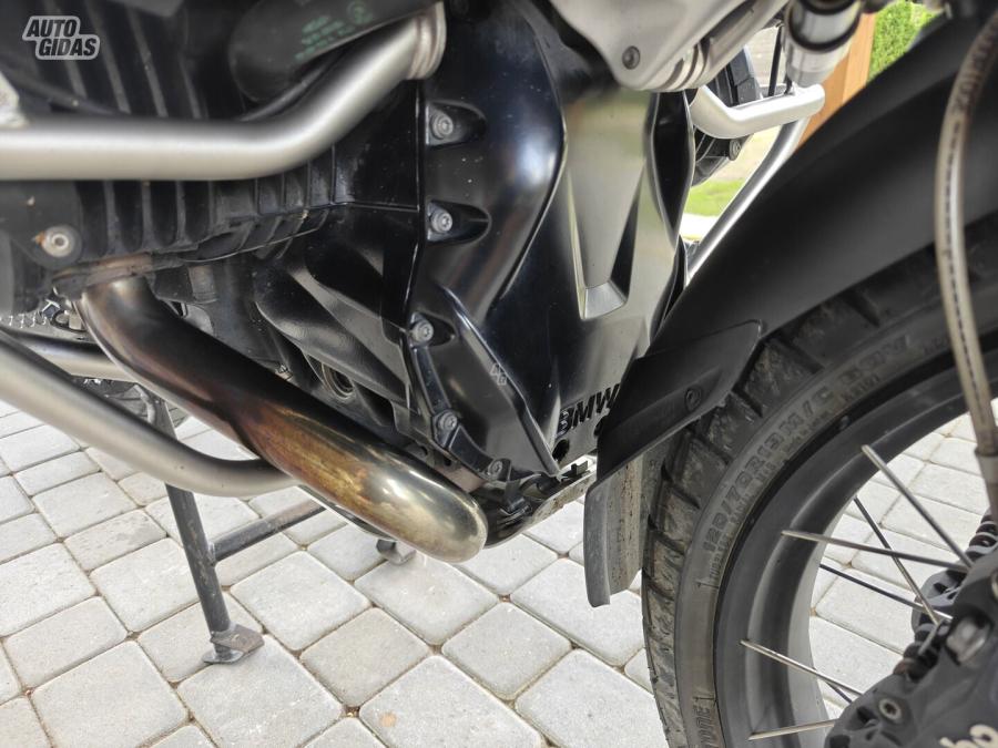 White BMW R 1200GS 2016 in Vilnius, with an engine capacity of 1.20 L and mileage of 59 thousand km for 10000 €, photo 23 on AUTOMOTO.COM.LV