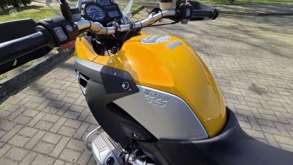 Yellow BMW R 1200GS 2006 in Marijampole, with an engine capacity of 1.20 L and mileage of 47 thousand km for 4800 €, photo 9 on AUTOMOTO.COM.LV
