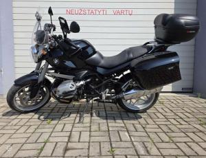 Black BMW R 1200R 2006 in Vilnius, with an engine capacity of 1.20 L and mileage of 80 thousand km for 3000 €, photo 1 on AUTOMOTO.COM.LV