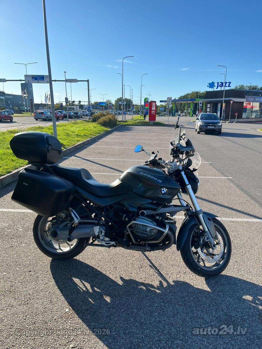 BMW R 1200R 2011 Tallina, ar dzinēja tilpumu 1.17 L un nobraukumu 99 tūkst. km par 4500 €, foto 7 vietnē AUTOMOTO.COM.LV