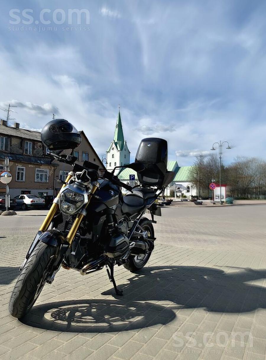 BMW R 1200R 2015 in Jelgava, with an engine capacity of 1.20 L and mileage of 0 thousand km for 11000 €, photo 3 on AUTOMOTO.COM.LV